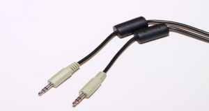 How to Use Headset Mic on PC With One Jack | HeadphoneProReview
