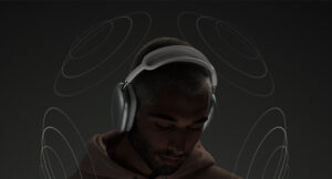 How to Turn Off Automatic Ear Detection? | HeadphonesProReview
